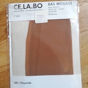 Lingerie d'époque - Paire de bas mousse français fin emballé neuf RDA ...