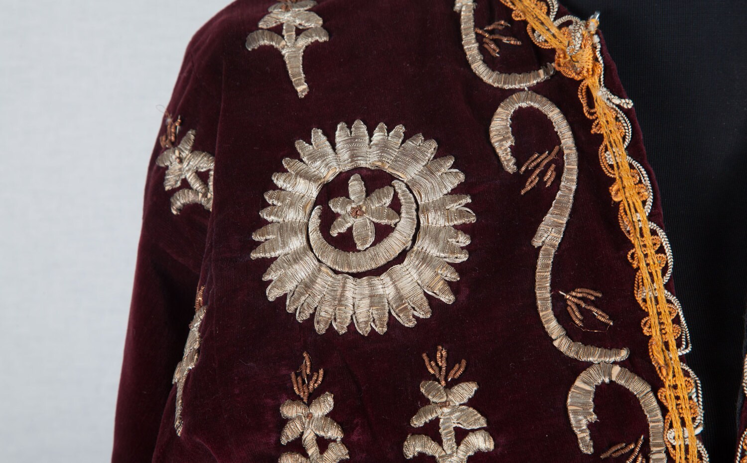 Antique OTTOMAN SARMA Technique Short Jacket 4'6'' X 1'5'' Ft _ 138 X ...