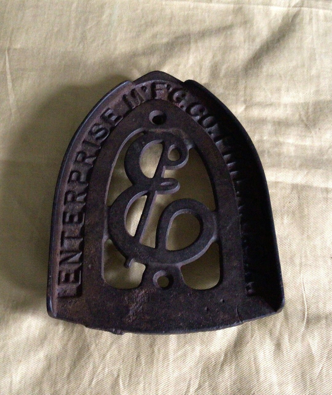 Vintage Enterprise MFG Co Phila USA Cast Iron Sad Iron Trivet - Etsy