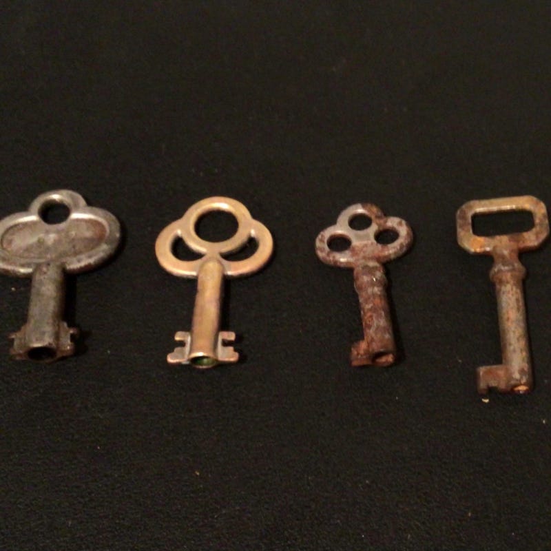 Barrel Key - Etsy