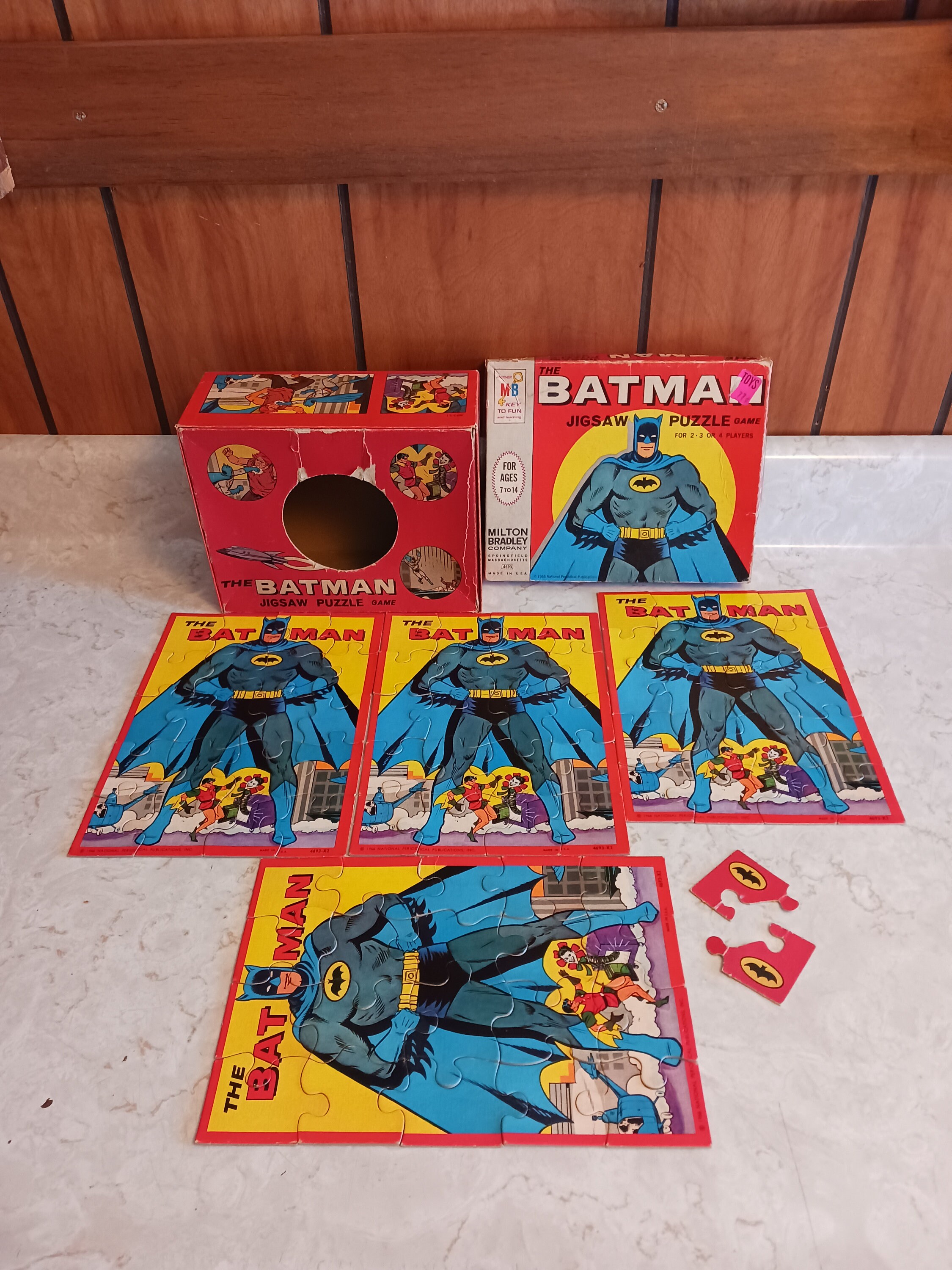 Vintage 1966 the Batman Jigsaw Puzzle Game, Complete With Orig. Box ...