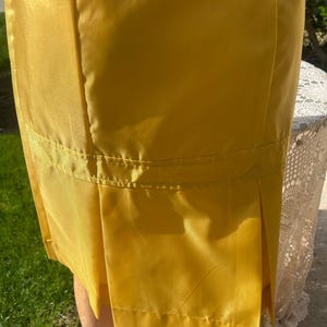Vintage 1940s- 50s New Old Stock Golden Yellow Waitress Water Proof ...