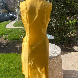 Vintage 1940s- 50s New Old Stock Golden Yellow Waitress Water Proof ...