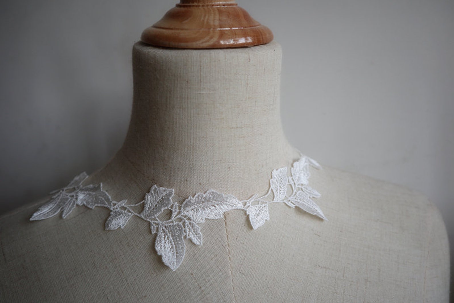 Exquisite Leaf Lace Trim off White Lace Trim Small Leaves | Etsy