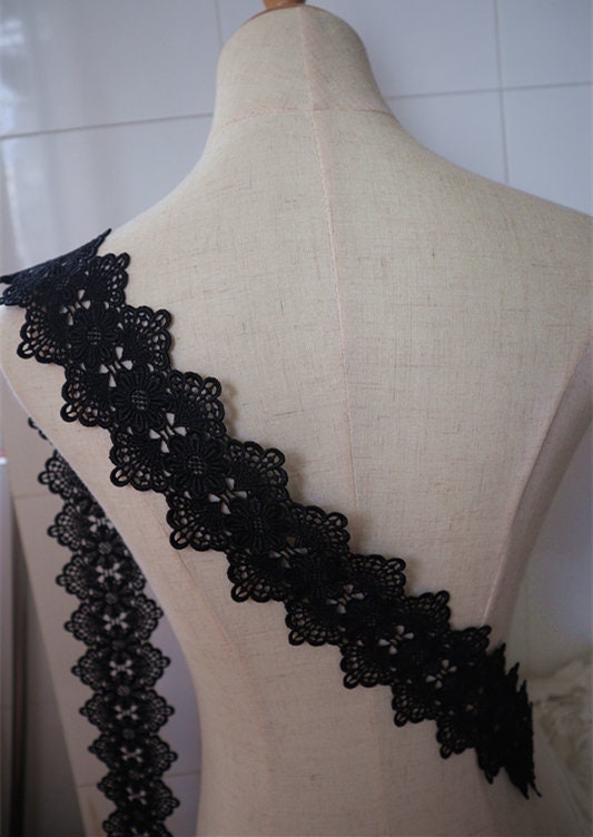 Black Lace Trim Venise Scalloped Lace Fabric 7 Cm Wide Lace - Etsy