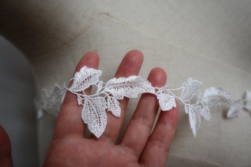 Exquisite Leaf Lace Trim off White Lace Trim Small Leaves - Etsy