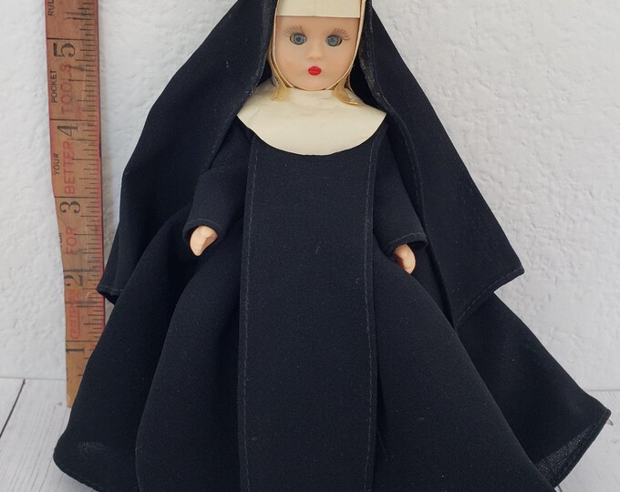 1950's Nun Doll, Mid-century Storybook Doll, Nancy Ann Nun Doll ...