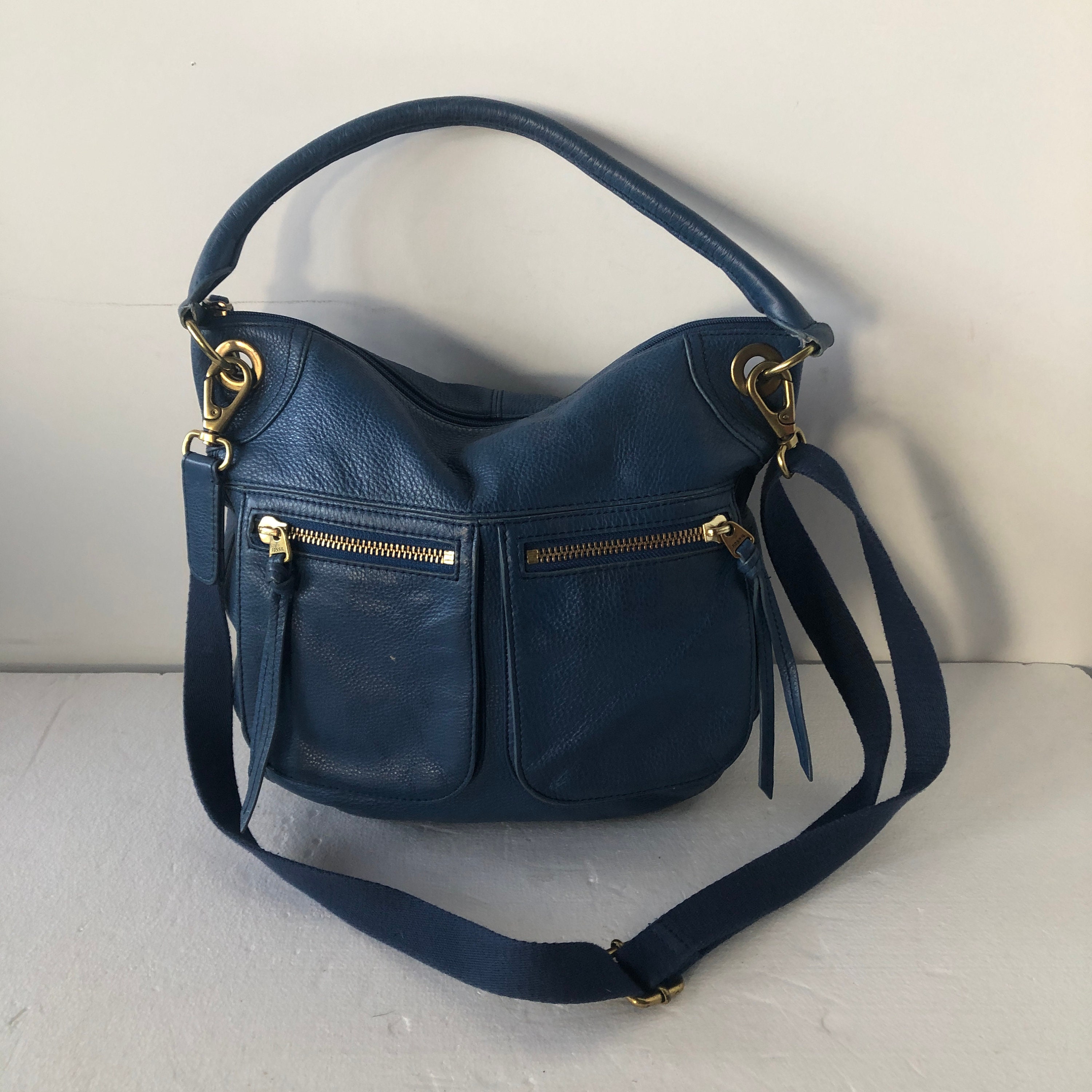 Vintage FOSSIL Blue Leather Shoulder Bag: Large Crossbody Purse - Etsy