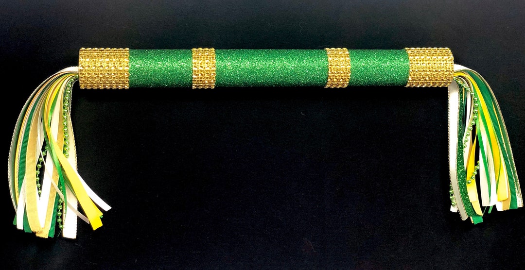 Cheerleading Spirit Stick With Free Name Personalization in Center ...