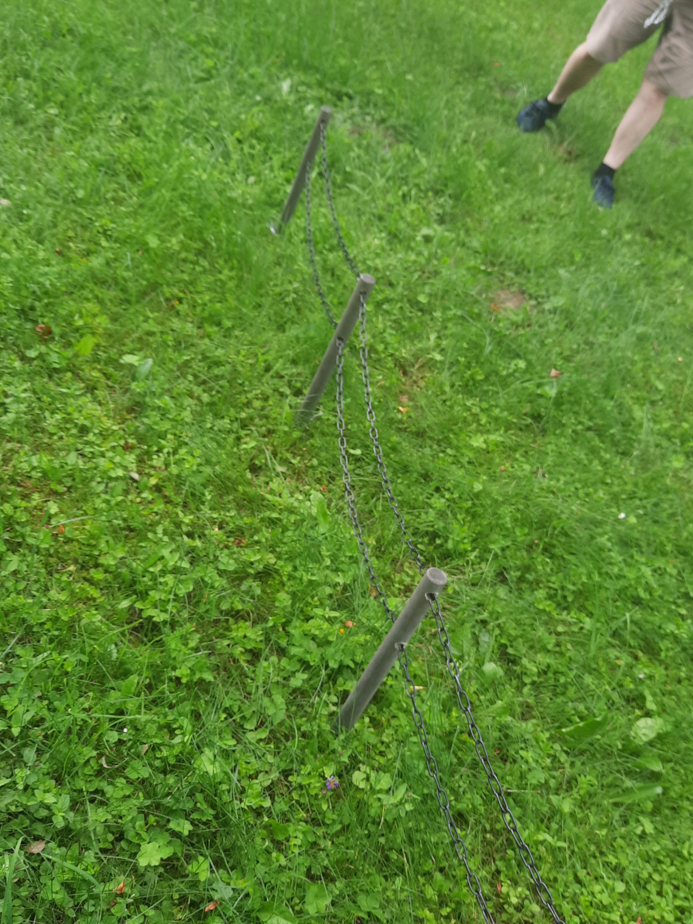 Black Chain Fence for Gardens Parks and Backyards, Practical and ...