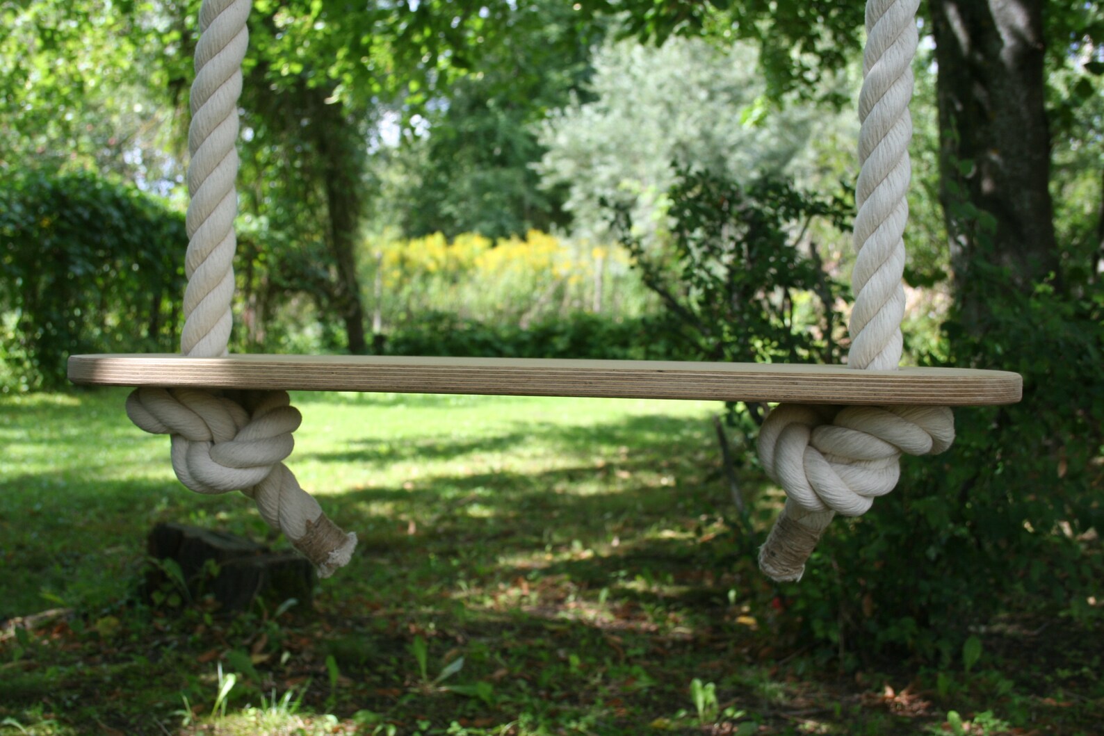 Tree Swing With Minimalistic Design Great for Outdoors and - Etsy