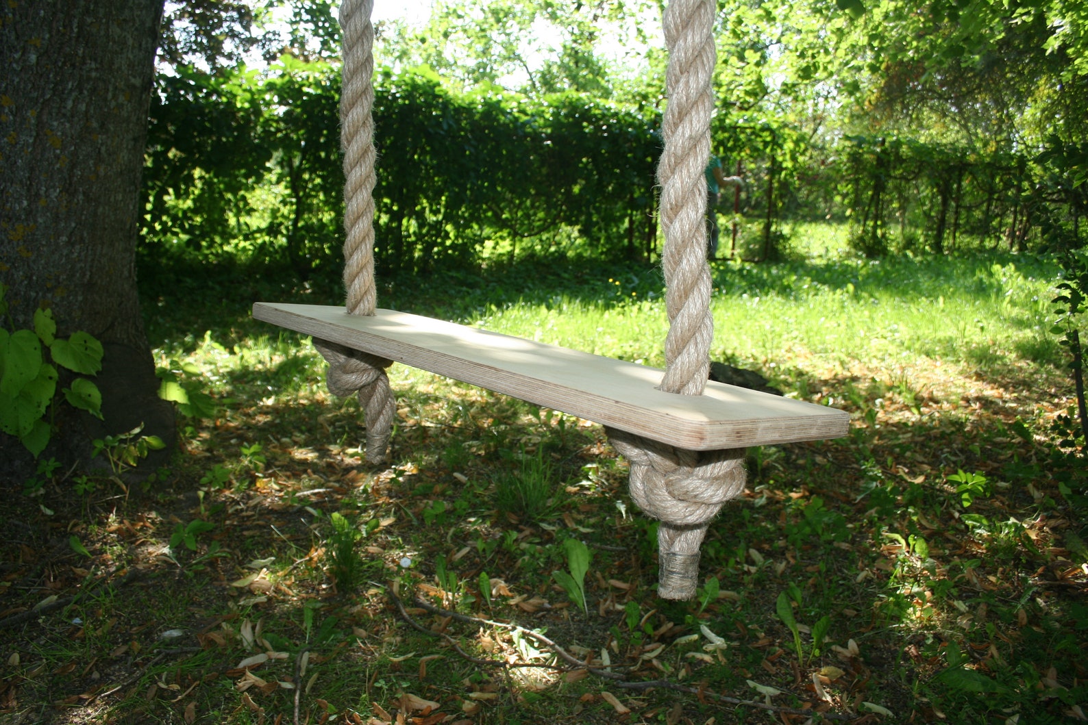 Rope Swing With Minimalistic Design Great for Outdoors and Indoors for ...
