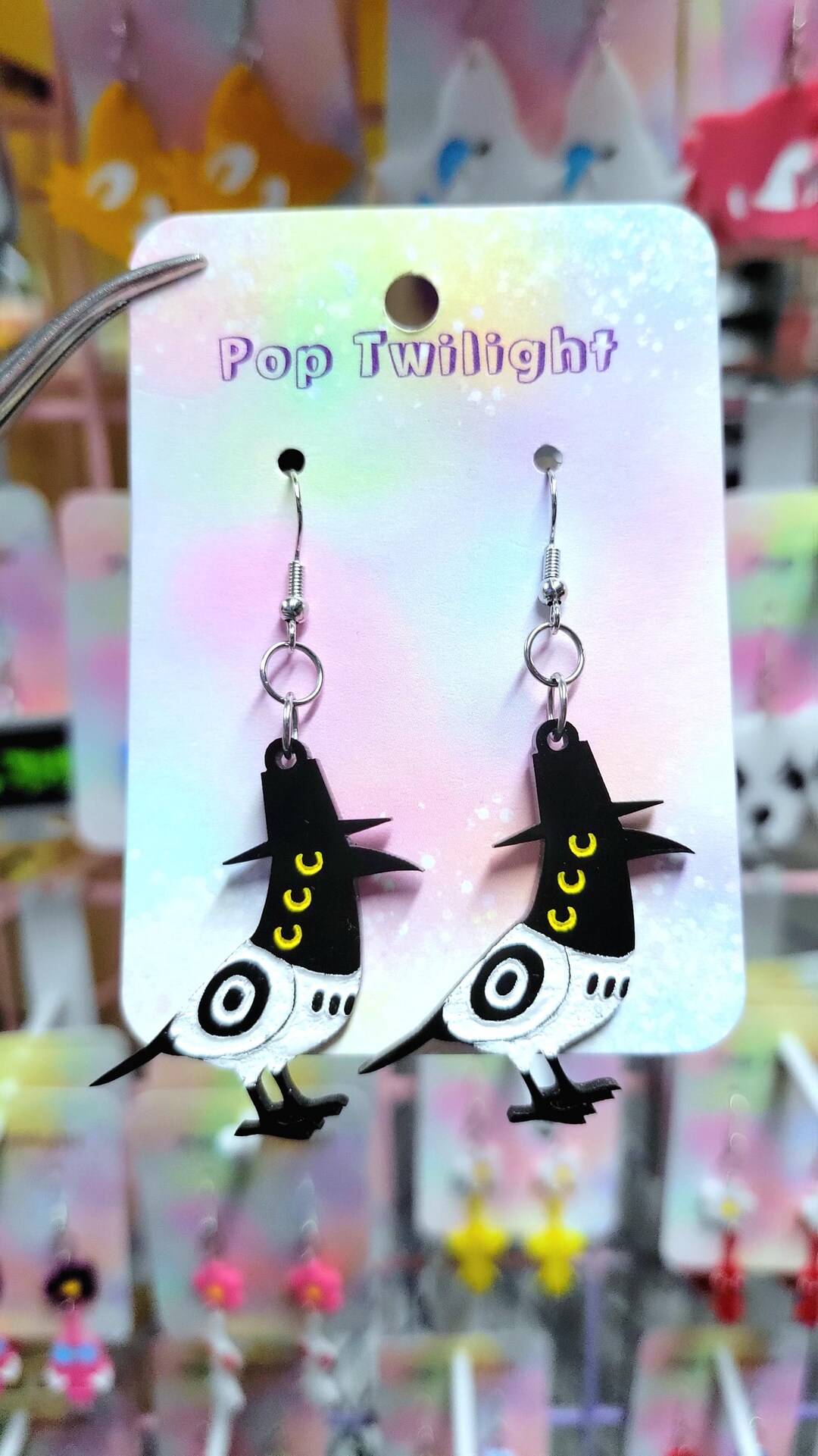 KDH, Magpie, Fandom, Sussy, Sassy, Bird, Anime Earrings - Etsy