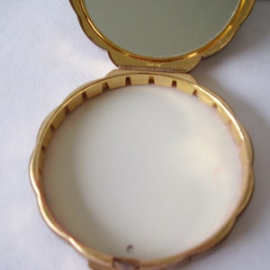 Signed IRIS Powder Compact Flower Spray Carnation Dianthus - Etsy UK