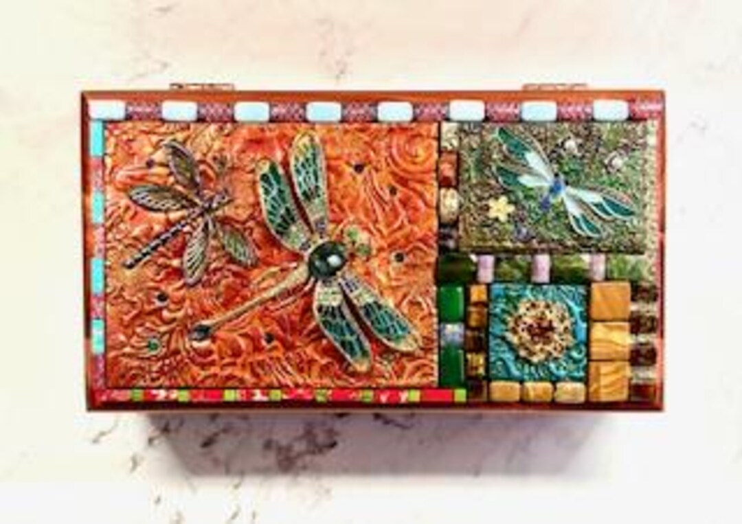 Dragonfly/dragonflies Box. Mixed Media Mosaic, Jewelry Box - Etsy