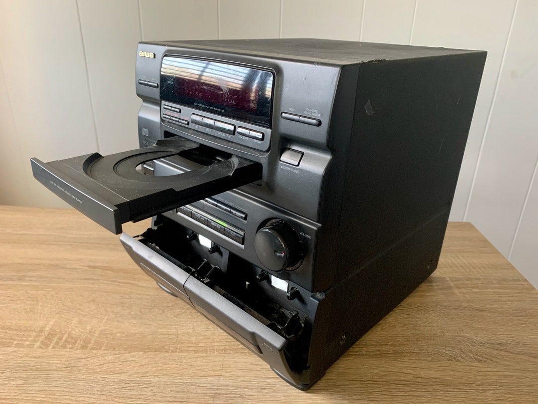 Aiwa Compact Disc Stereo System, Super T Bass, Cd Player, Dual Cassette ...