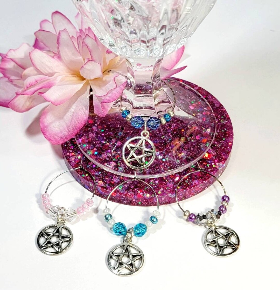 Wine Glass Charm Set of Four, Pentagram Star Charms, Wiccan Pendant ...