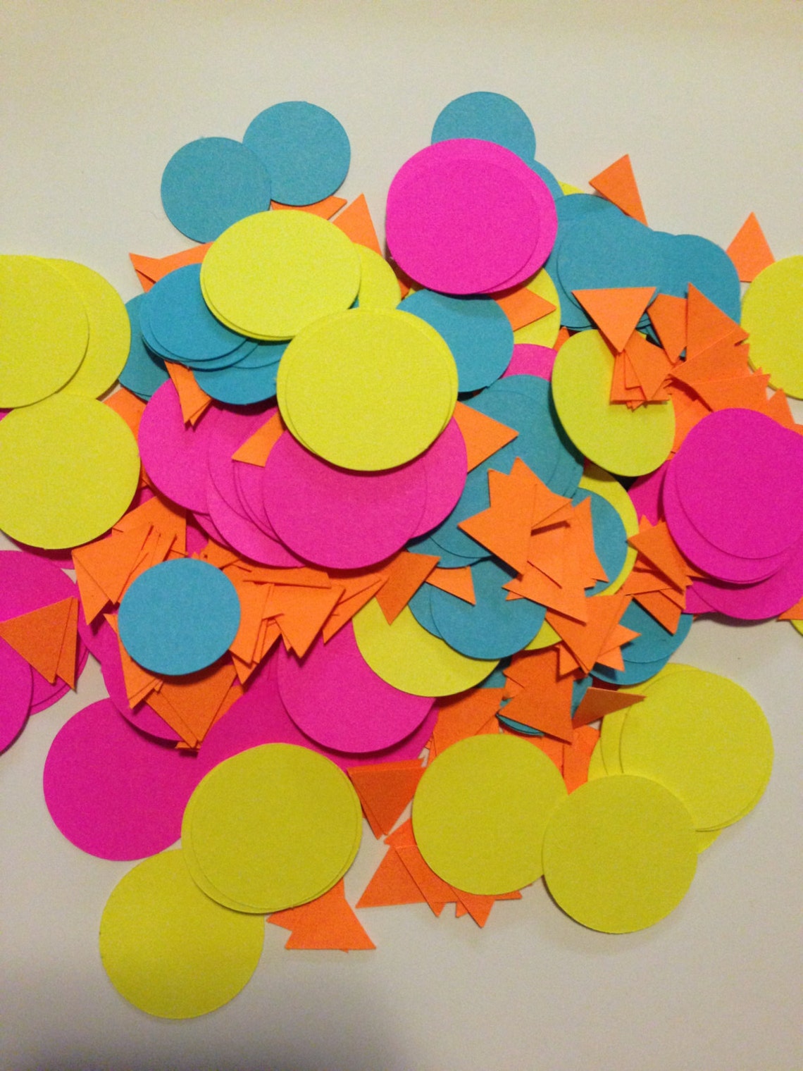 80's Neon Theme Party Confetti 500 pieces Hot Pink | Etsy