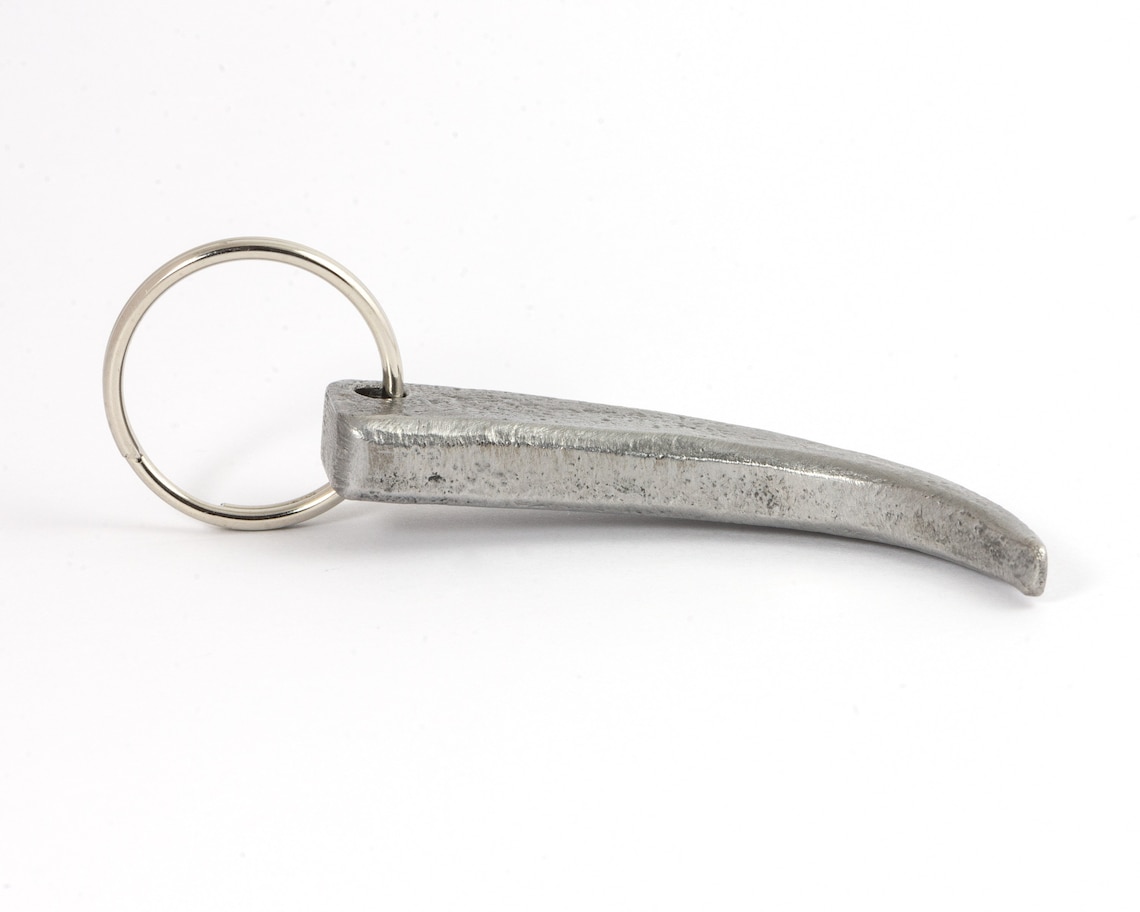 Mens keychain forged / Talon keychain for him / hand forged | Etsy