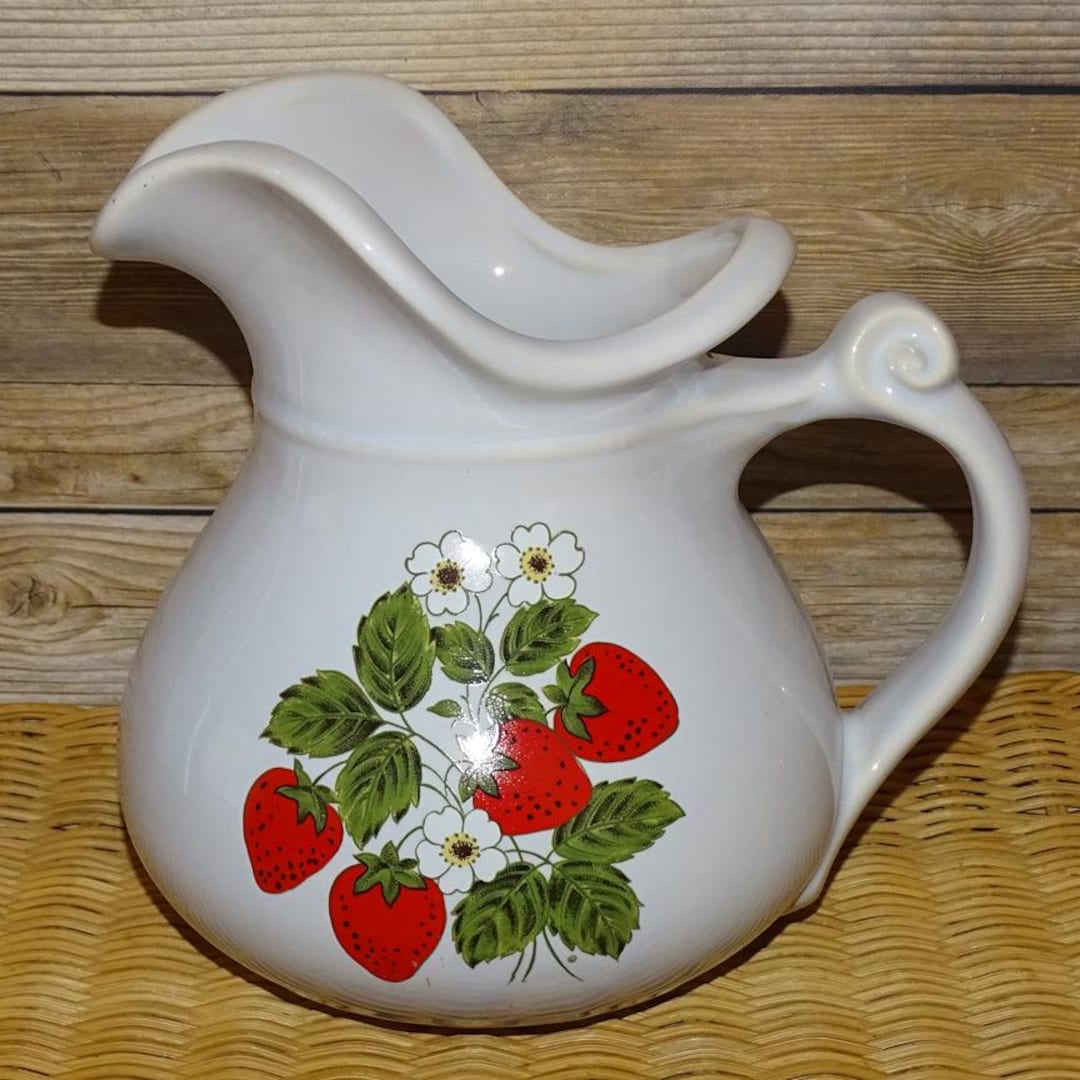 1970s Mccoy Pottery 7515 Strawberry Country Pitcher 7 1/2 Inches USA ...