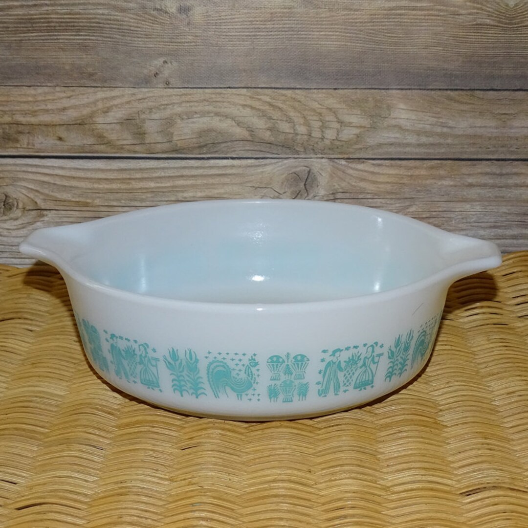 Pyrex White Turquoise Amish Butterprint Promotional 1 Pt Cinderella ...