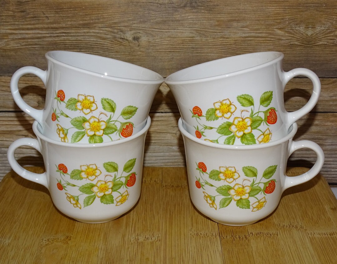 Vintage Corelle Corning Ware Strawberry Sundae Coffee Mugs - Etsy