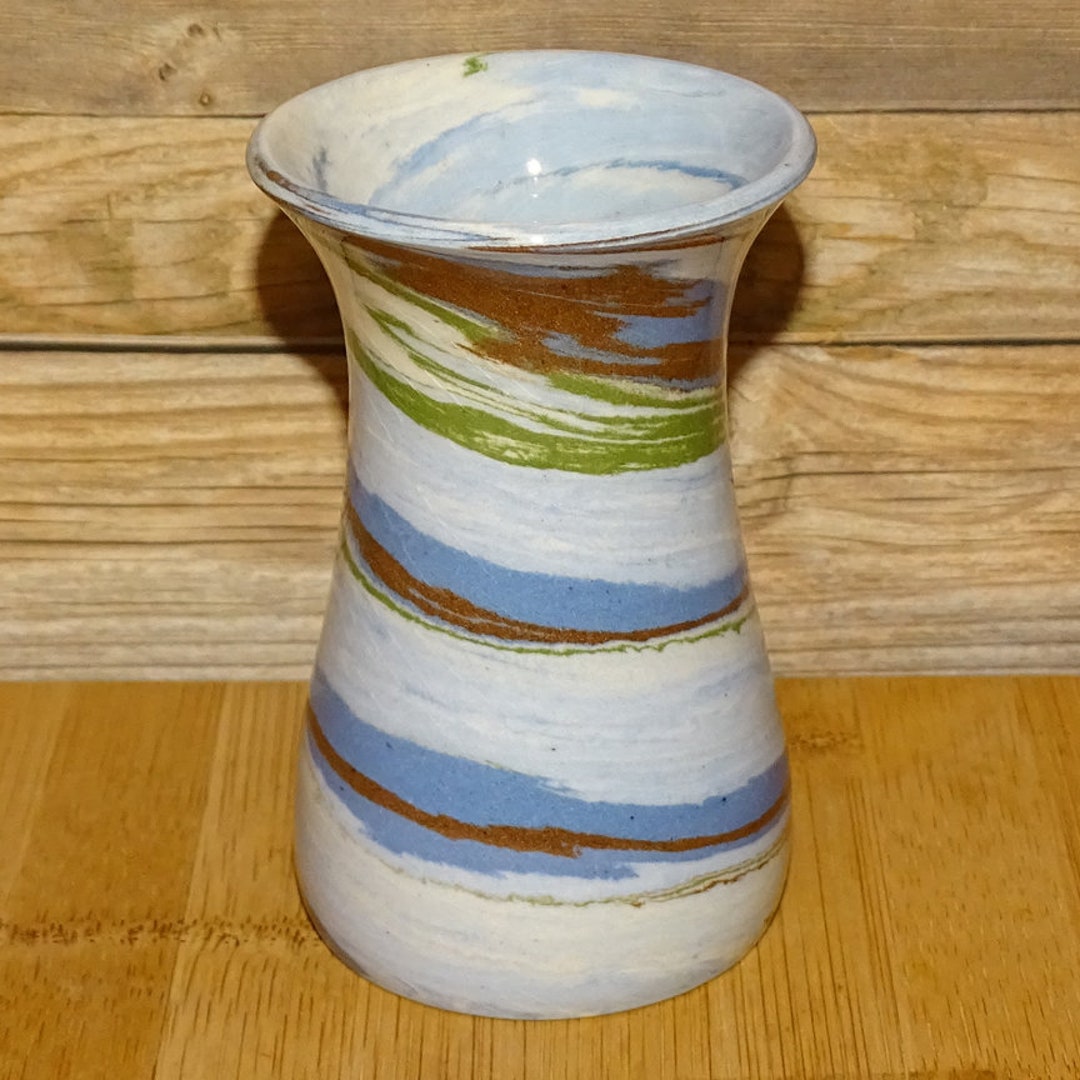 1950-60s Desert Sands Pottery Swirl Vase Handthrown Mid Century Art ...