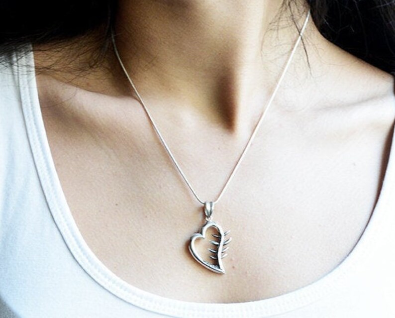 Silver Thorne Heart Pendant and Bronze Thorns - Etsy