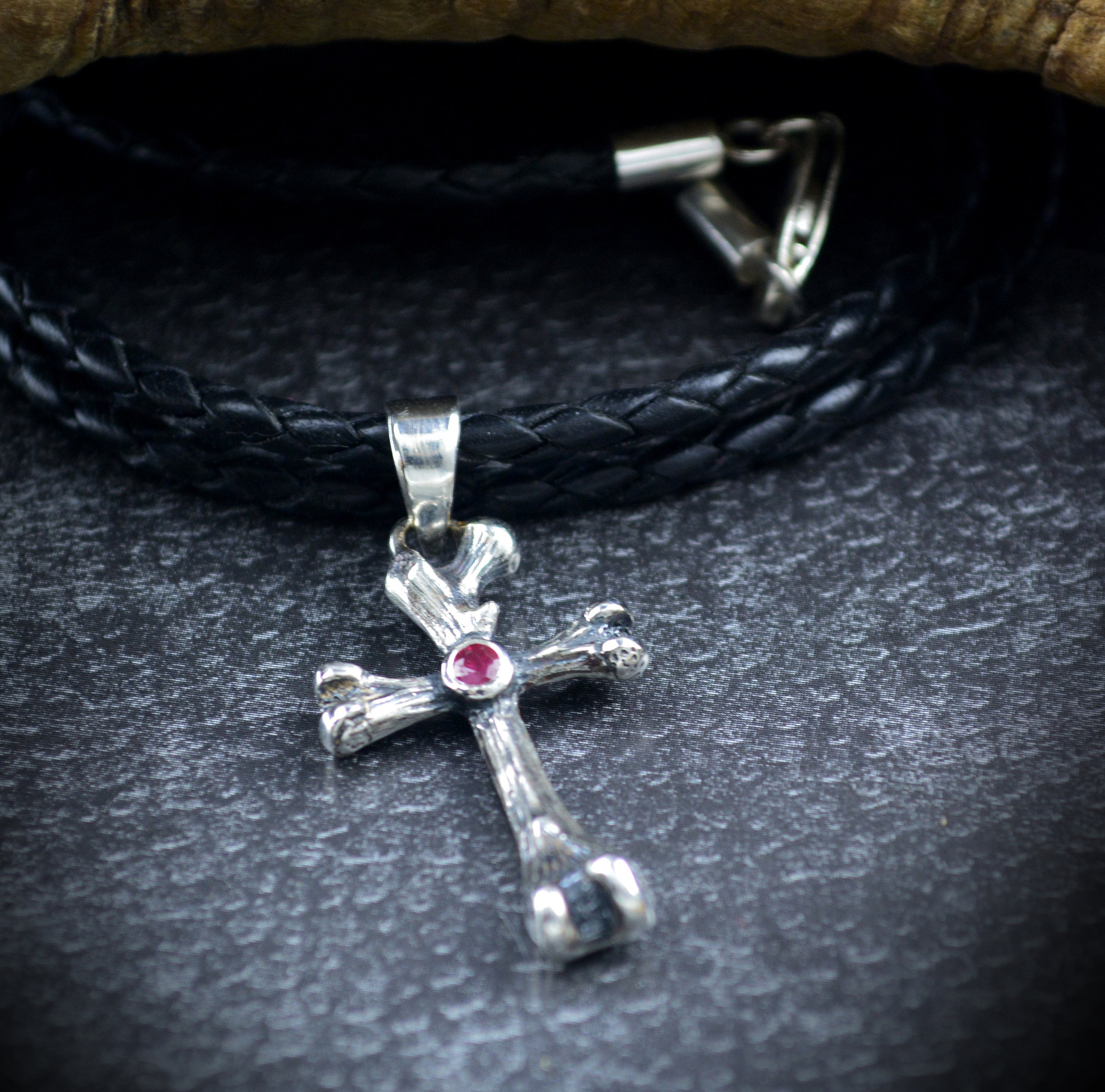 Solid Silver Small Femur Bone Pendant, Realistic Human Bone Necklace ...