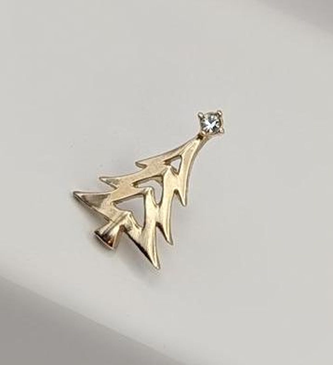 Vintage Avon Christmas Tree Pin - Etsy