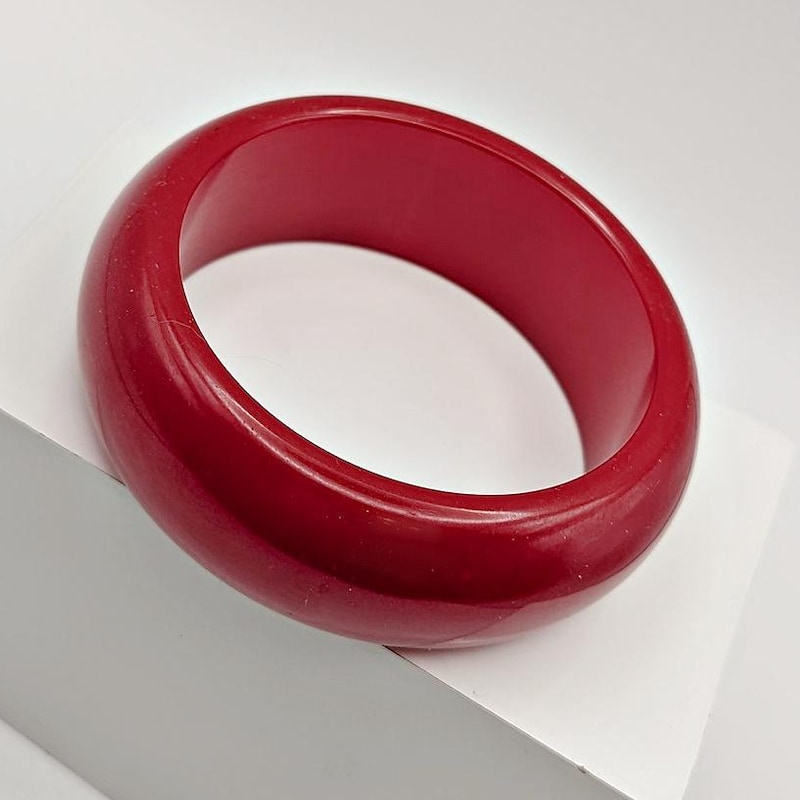 Vintage Red Bakelite - Etsy