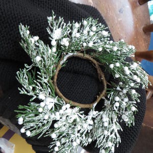 GLISTENING SNOW BRANCHES With Small White Berries Winter Candle Ring - Etsy