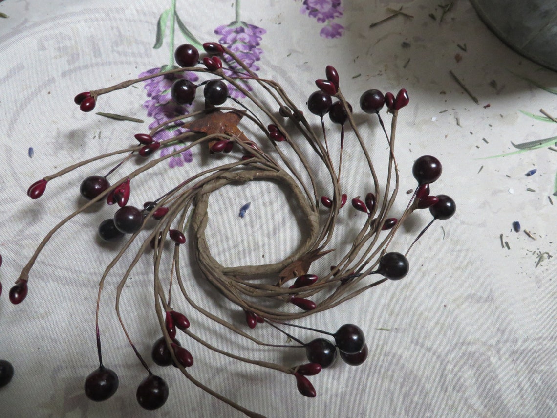 PRIMITIVE PIP BERRY Candle Rings Country Decor Small | Etsy