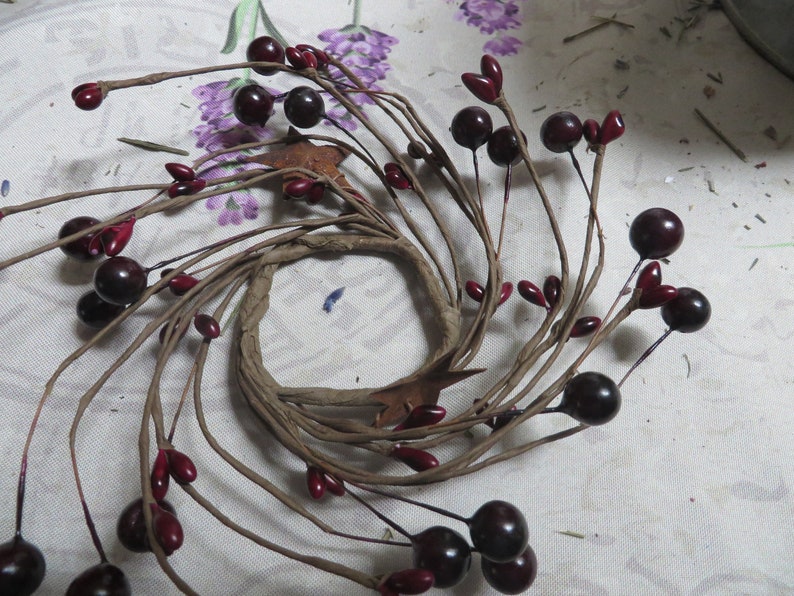 PRIMITIVE PIP BERRY Candle Rings Country Decor Small | Etsy