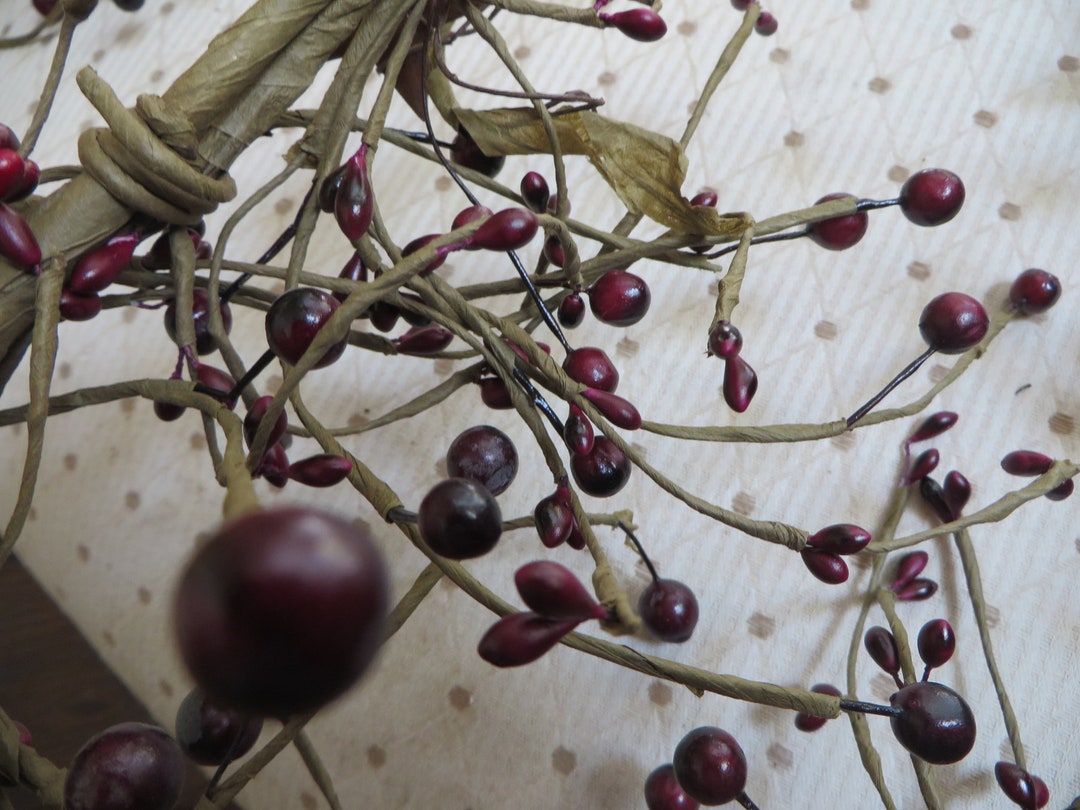BURGUNDY PIP BERRY Garland Mixed Size Berries With Rusty Stars - Etsy
