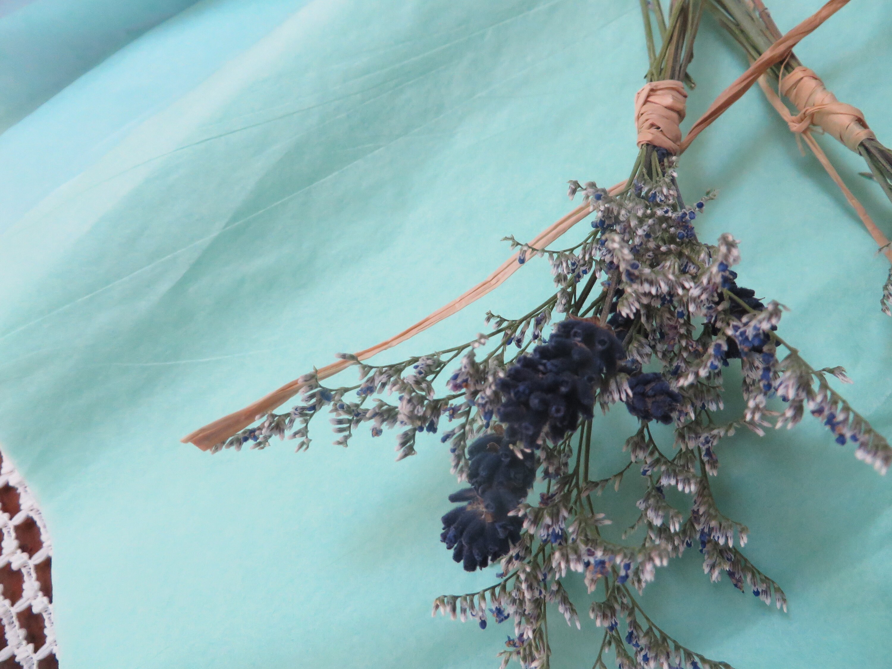 Lavender and Caspia Place Setting Rustic Place Setting - Etsy