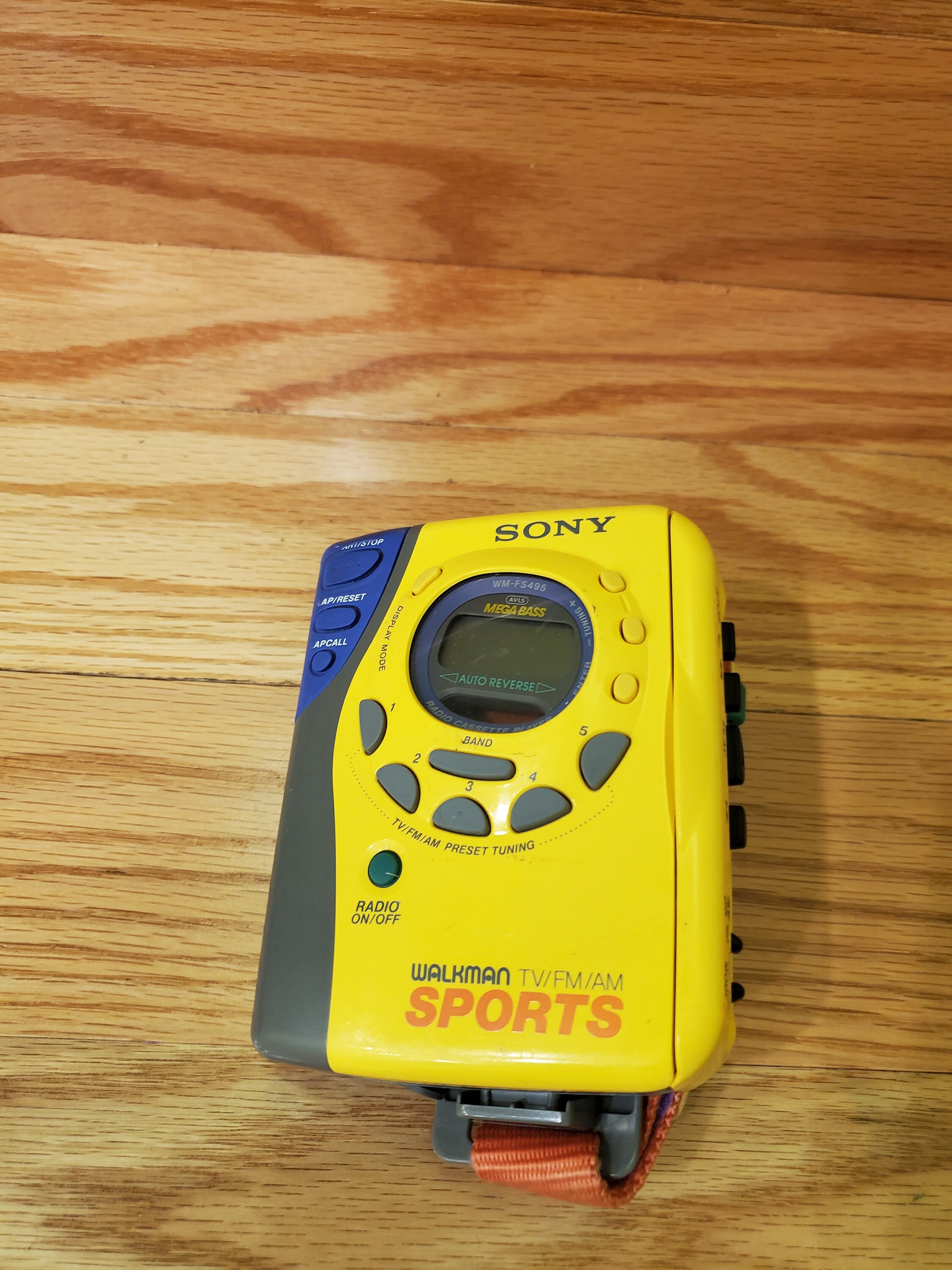 Sony Wm-fs495 Walkman Tv/am/fm Auto Reverse - Etsy