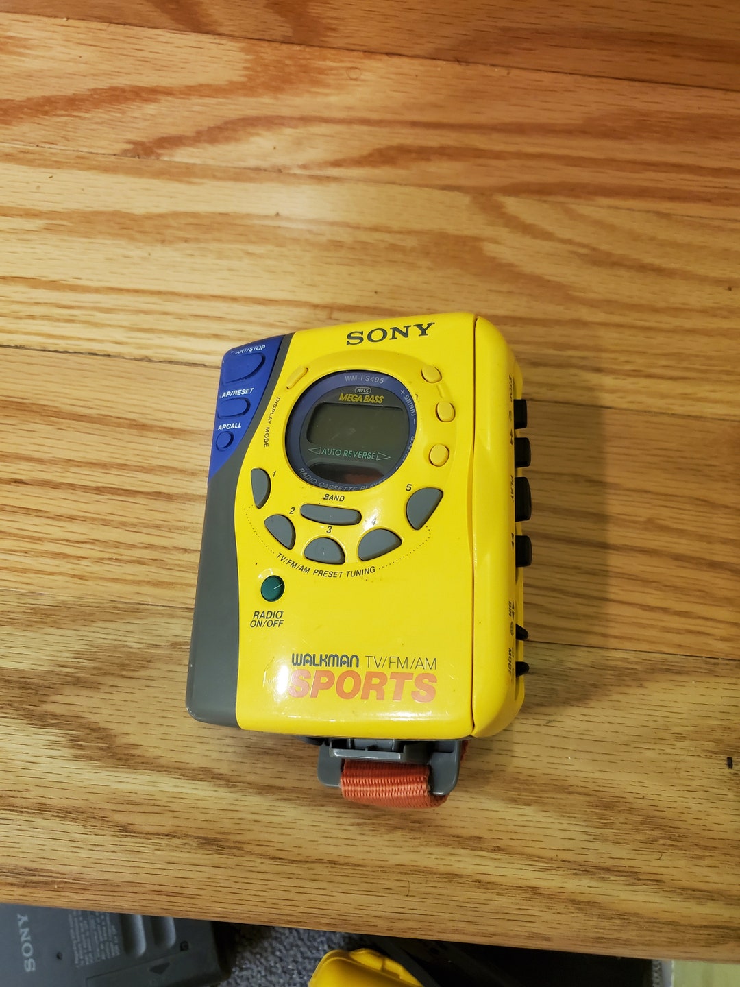 Sony Wm-fs495 Walkman Tv/am/fm Auto Reverse - Etsy