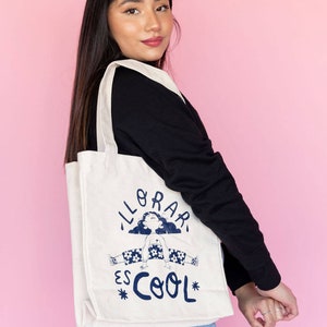 Aurora Tote Bag Crying is Cool Llorar Es Cool Latina Tote Bag Latina ...