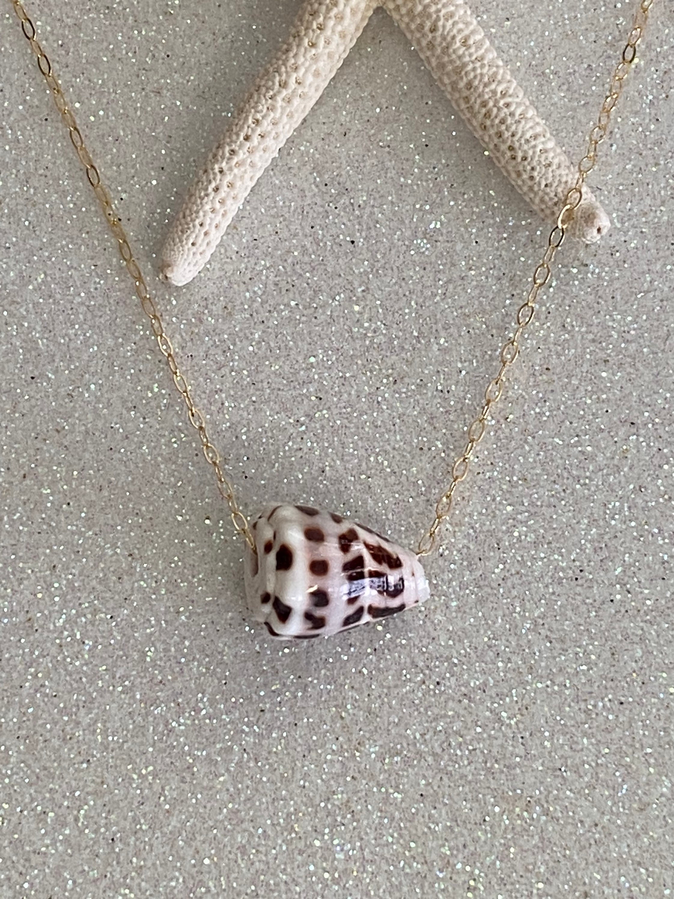 Hawaii Hebrew Cone Shell Floating Gold Filled Necklace - Etsy