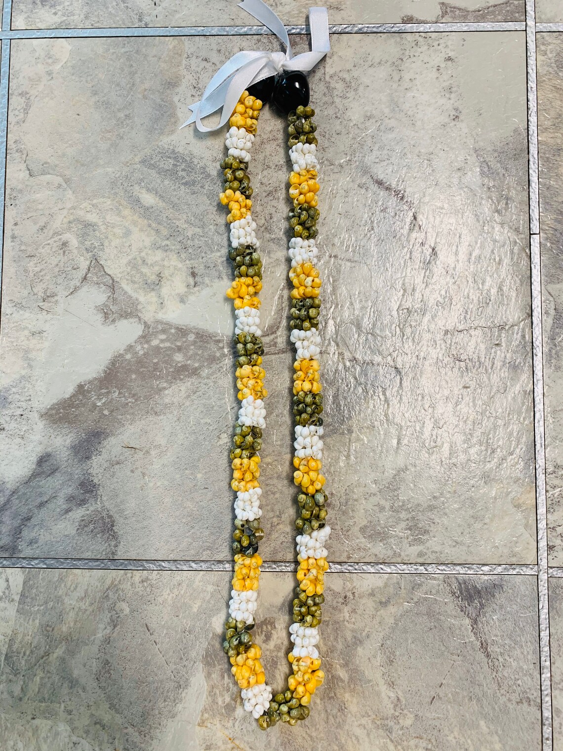 Hawaii Multi-colored Mongo Shell Lei Necklace | Etsy