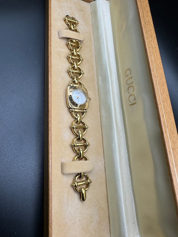 Authentic Vintage Gucci Watch From The 1990’s - Gem