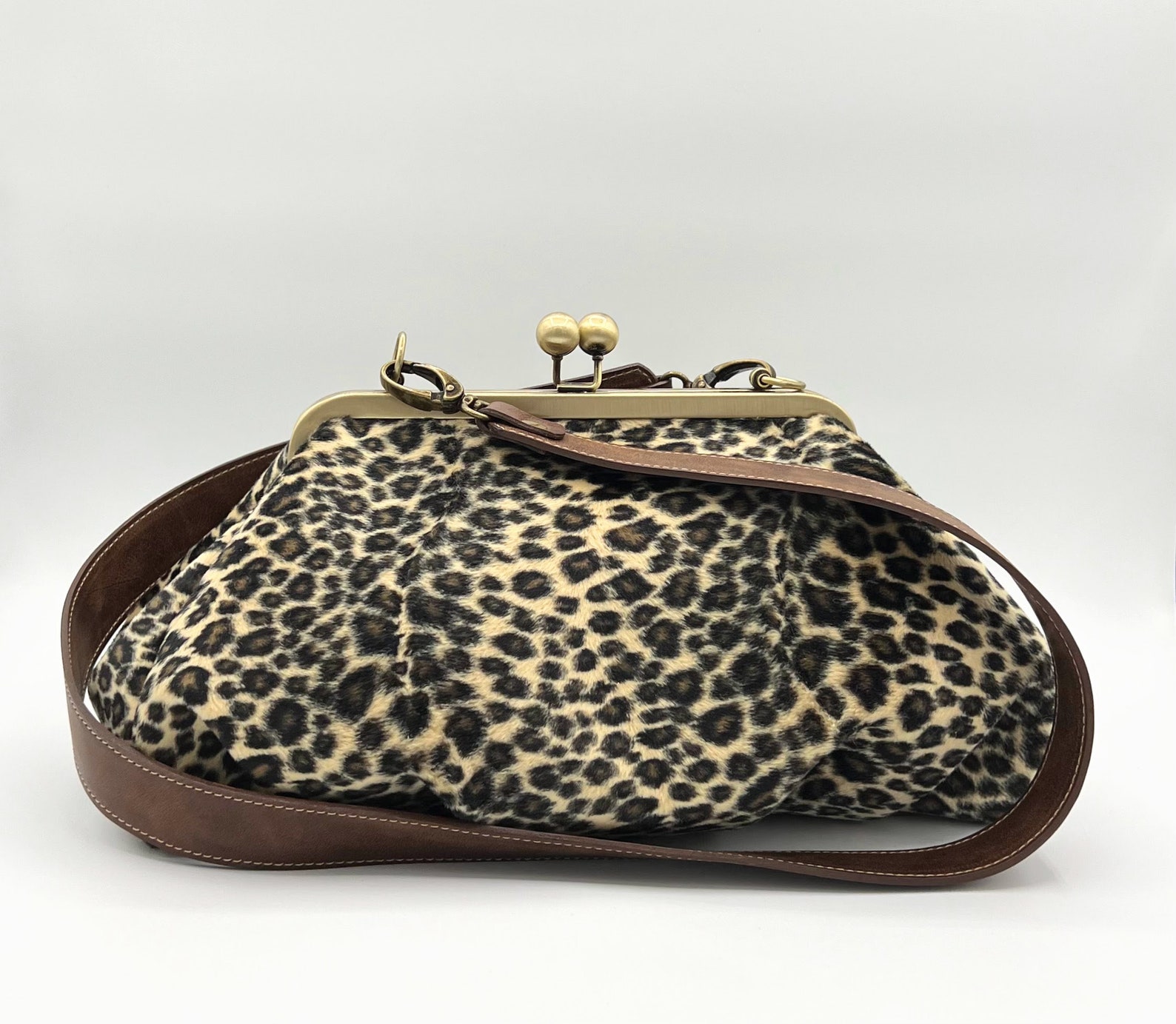 Faux Leopard Fur Kiss Lock Handbag, Vintage Leopard Handbag, Evening ...