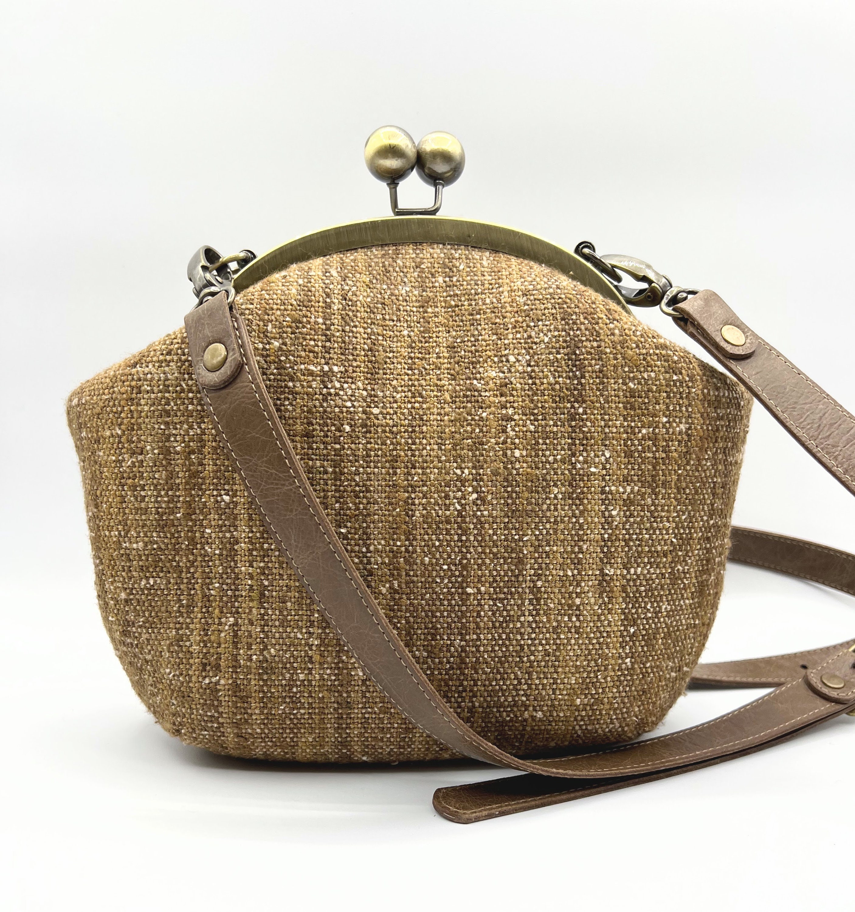 Kiss Lock Handbag, Fabric Handmade Bag, Top Closure Bag, Shoulder Bag ...