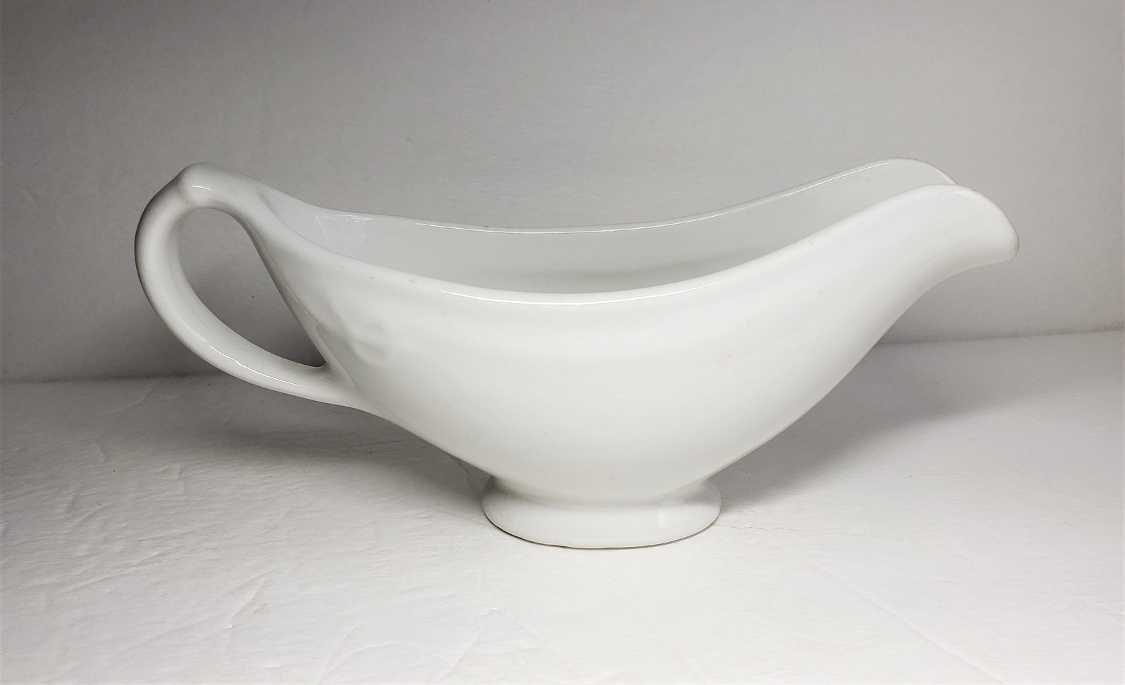 VINTAGE Mayer China White Ironstone Restaurant Ware Gravy Boat Dish ...