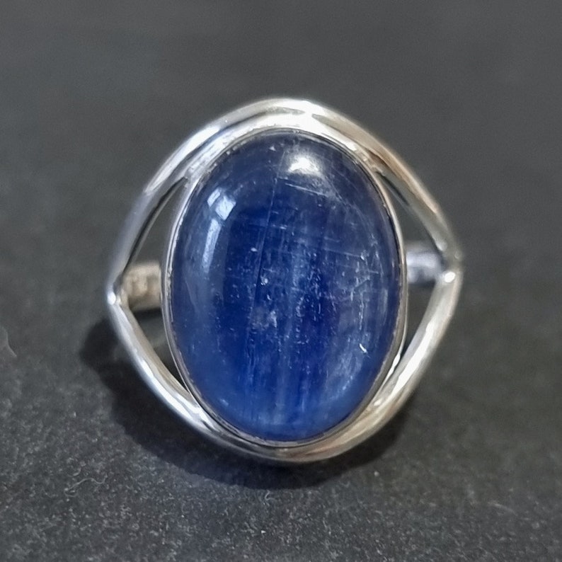 Unisex Oval Blue Kyanite Ring, 925 Sterling Silver, Stone Size 15mm X ...