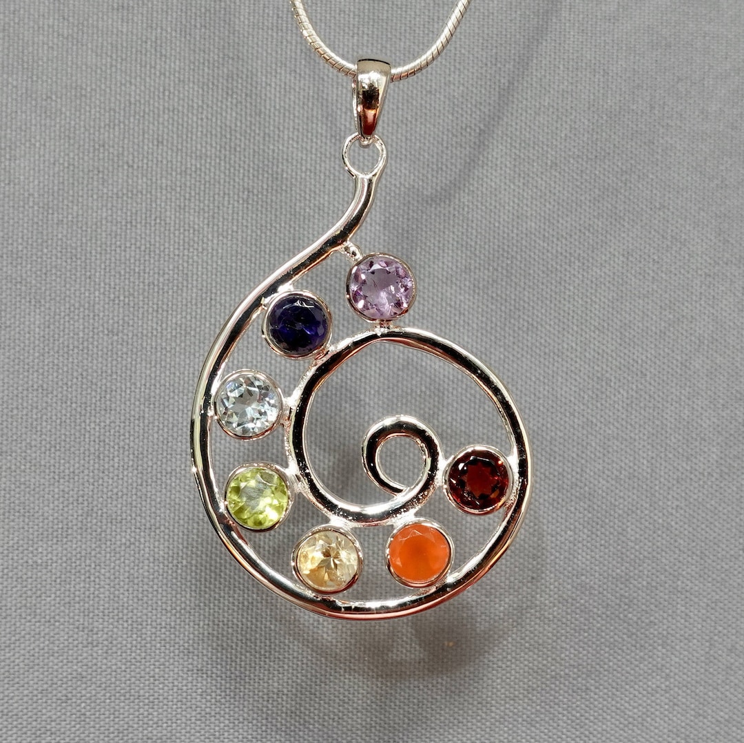 Colgante de Chakra de Plata, Collar Multiped, Amatista Facetada, Iolita ...