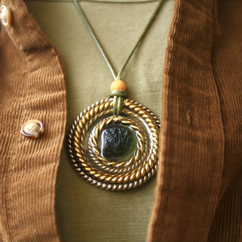 Holy Grail Stone - Etsy