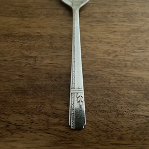 Vintage Oneida Silver Prestige Silverplate Silverware / Flatware ...