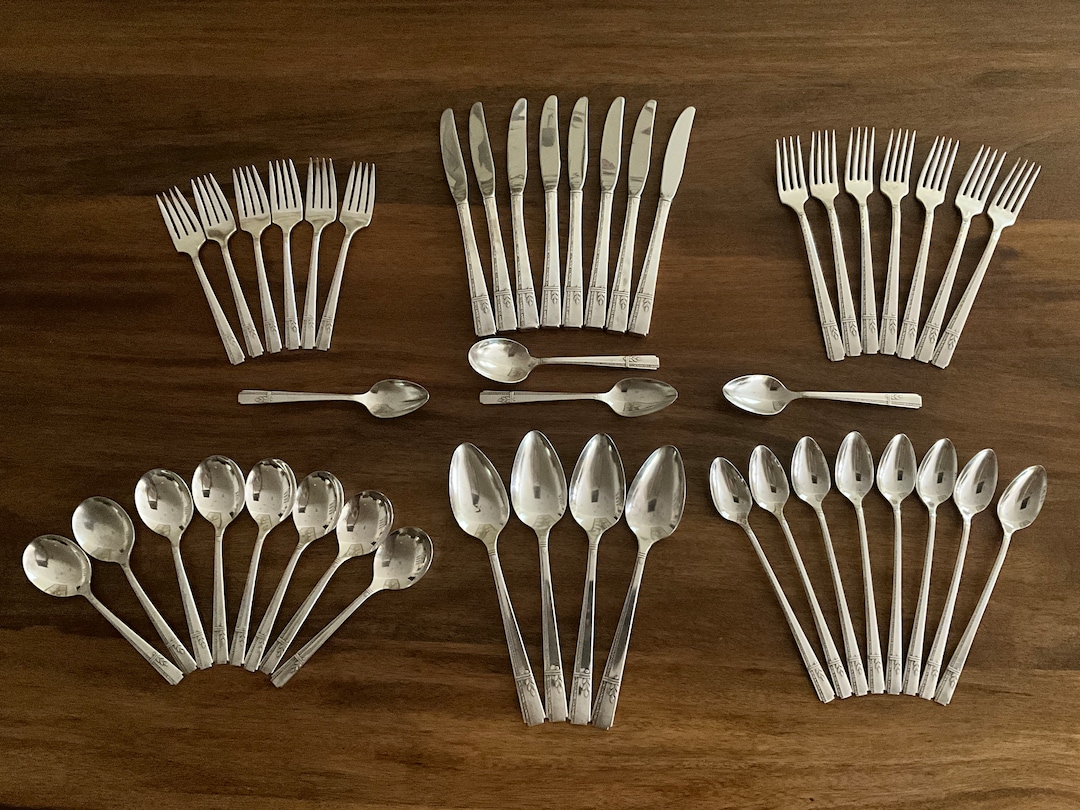 Vintage Oneida Silver Prestige Silverplate Silverware / Flatware ...